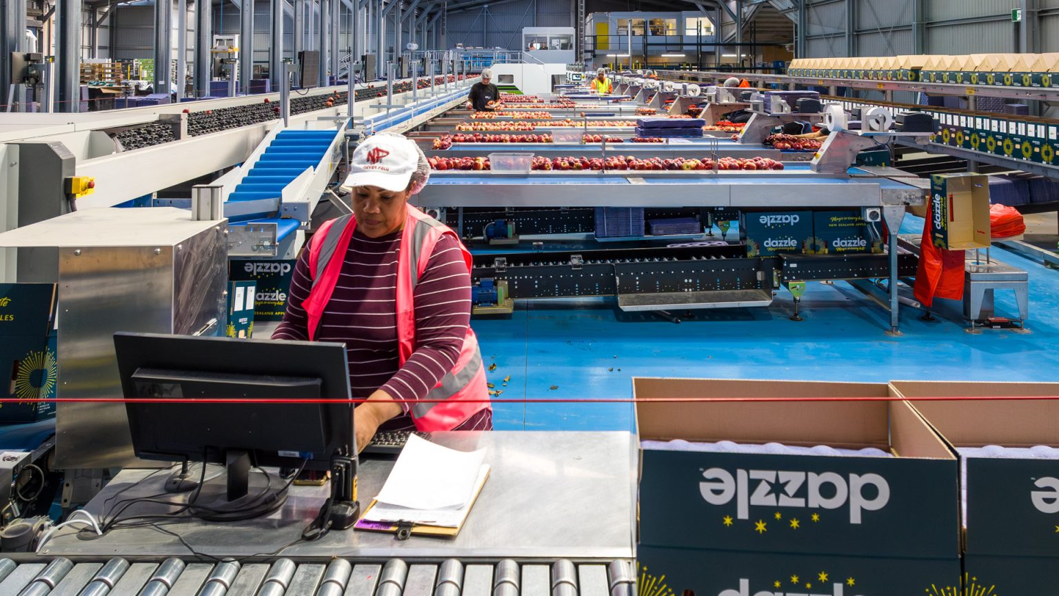 Orchard Jobs Available | Fairfield Orchards